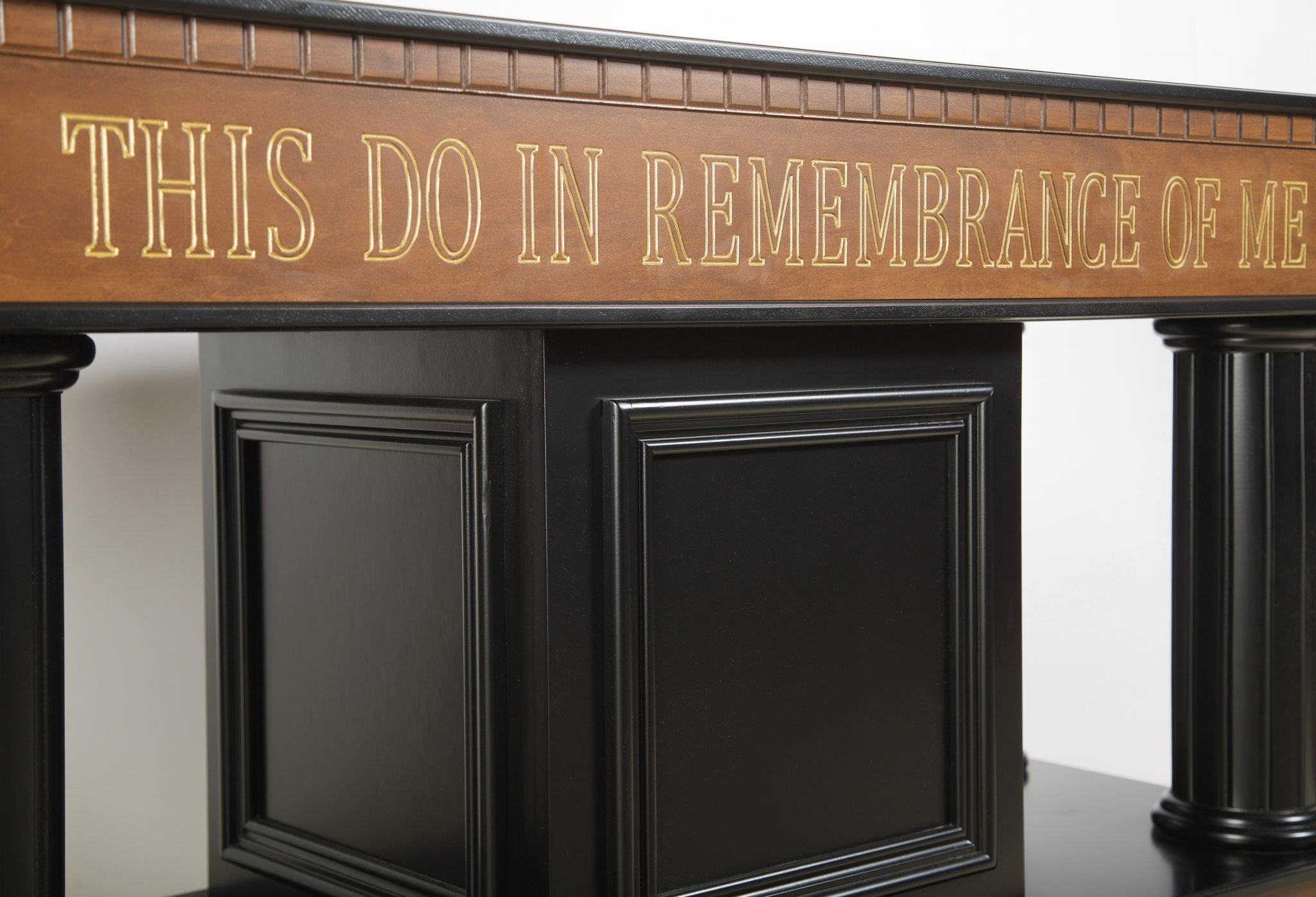 Ebony Pulpits | Summit Seating For Churches